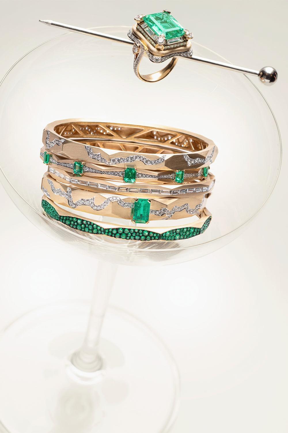 Emerald Temple Of Echoes Ring | ARUNASHI – Marissa Collections
