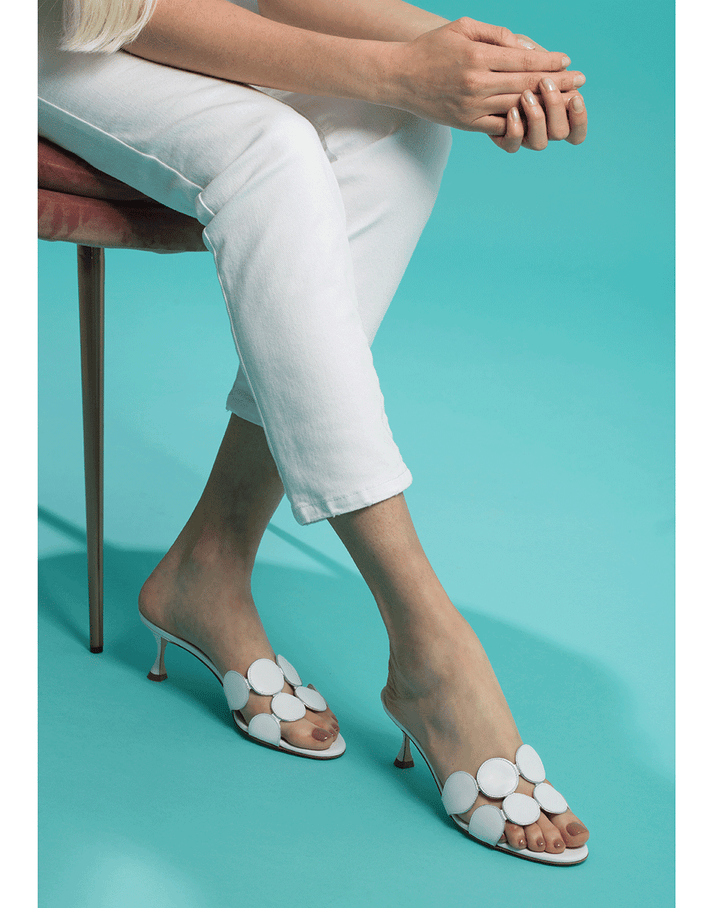 Hairibal Mule Pump | MANOLO BLAHNIK – Marissa Collections